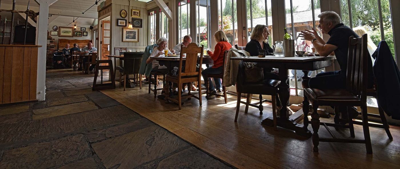 Black Rabbit Pub Restaurant, Arundel | Pub Food & Sunday Roast