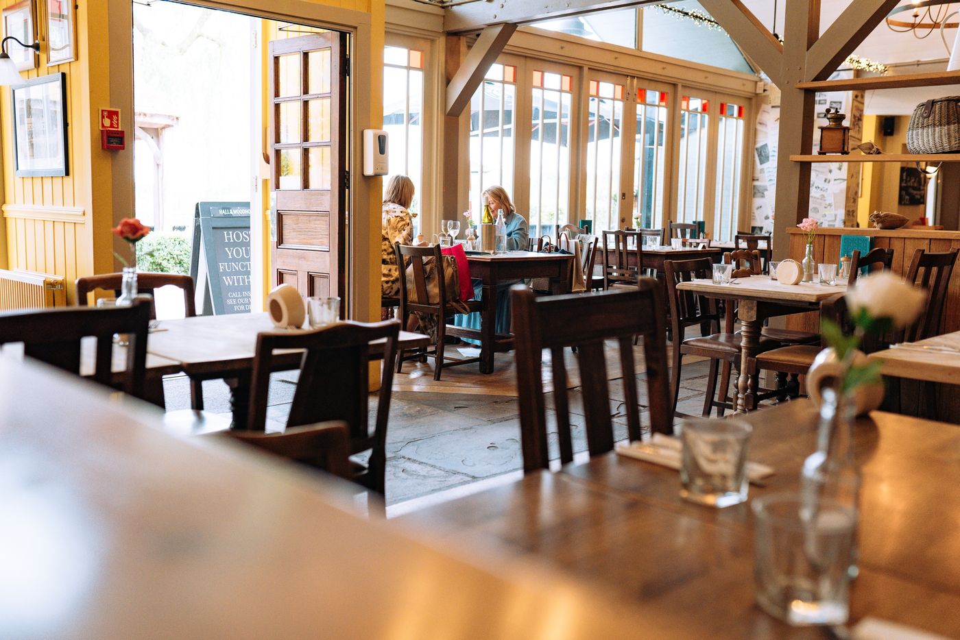 Black Rabbit, Arundel | Country Pub & Restaurant by the River