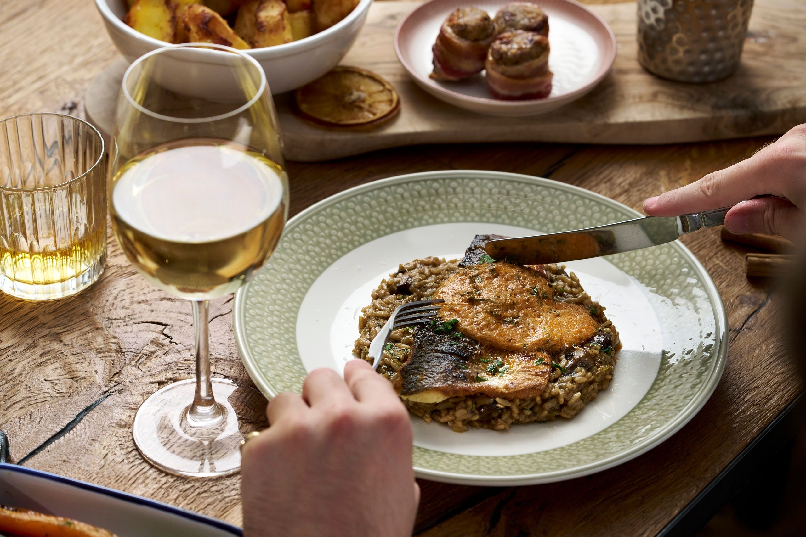 Black Rabbit Pub Restaurant, Arundel | Pub Food & Sunday Roast